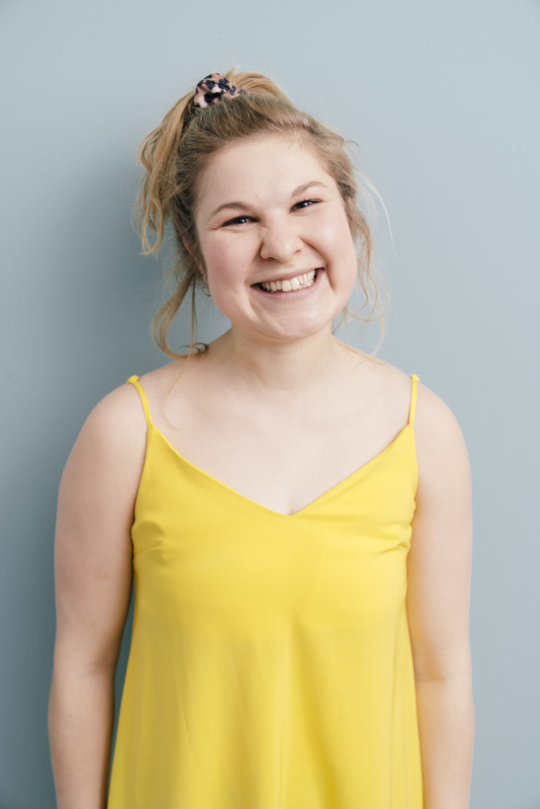 LAURA - Juno Casting Leipzig